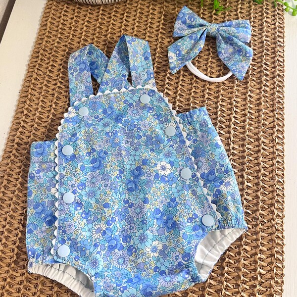 Baby Overalls Sewing Pattern & Tutorial: Easy Playsuit (PDF Download ...