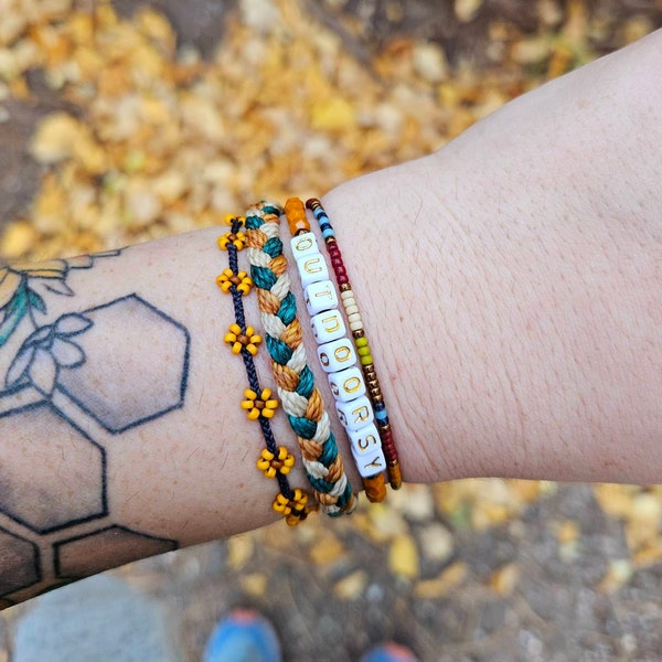 LITTLE CLOVERS Adjustable Tiny Shamrock Beaded Bracelet, Grow Wild ...