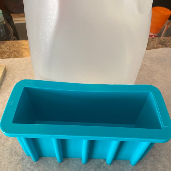 Mini TALL Skinny Soap Loaf Mold, 21oz / 1.3lb, Narrow Bar, 6x2x3 ...