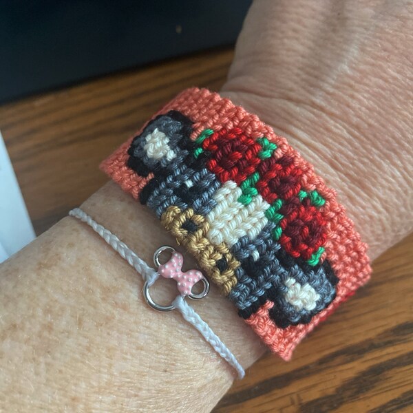 Customizable Tiny Heart Friendship Bracelet, Woven Mini Heart Bracelet ...