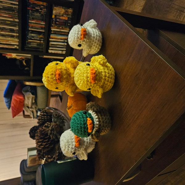 Pocket Duckling Crochet Pattern · Good Luck Duck Amigurumi Tutorial ...