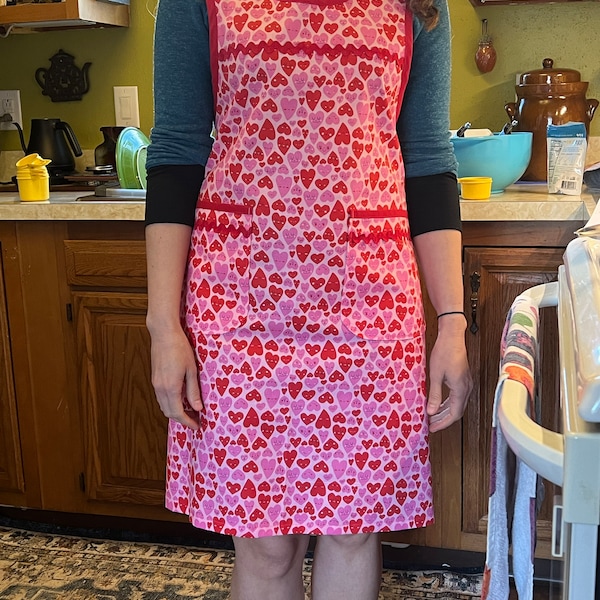 Old Fashioned Grandma Style Red and Green Calico Floral Apron in XL - Etsy