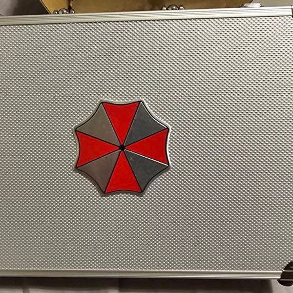 Umbrella Suitcase T Virus Vial Display Case Cosplay Resident Evil Prop ...