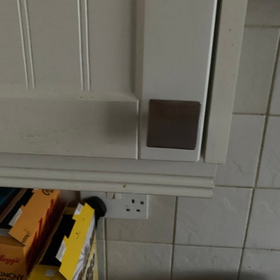 15KG Soft Close Lift / Pull Down Wardrobe Clothes Hanging Rail 750mm ...