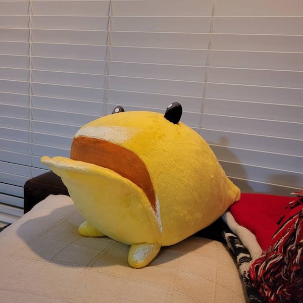 Buttoad From Cloudy With a Chance of Meatballs Plush Toy 7,8" X 7.8 ...