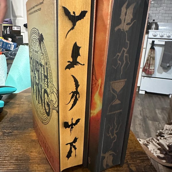 A Court of Thorns and Roses Dust Jacket Set | ACOTAR Merch | SJM Books ...