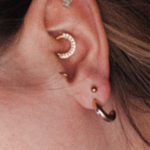 14k Solid Gold Forward Helix Piercingcartilage 3 Bezel Set | Etsy