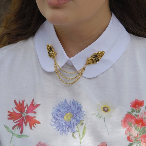 Gold Vintage Collar Pins Chain, VTG Cloak Pin With Enamel & Swarovski ...