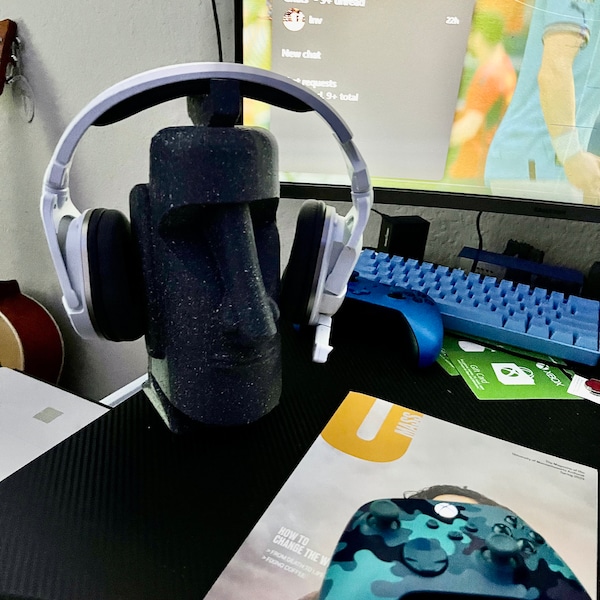 Moai Statue Headphone Rack! Easter Island Sculpture Headset Hanger ...