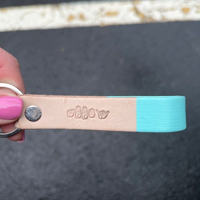 16 COLORS: Custom Color ASL Personalized Name Leather Keychain American ...