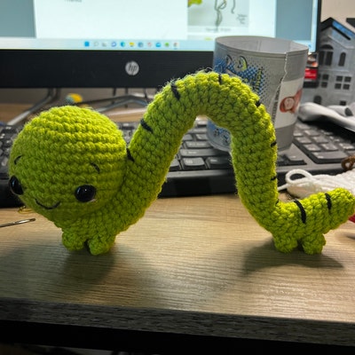 PATTERN: Iggy the Inchworm Crochet Inchworm Pattern Amigurumi Inchworm ...