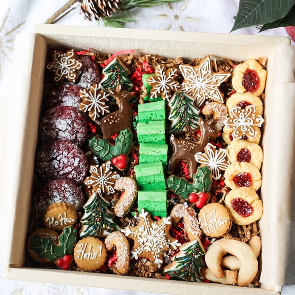 Large Wooden Box - Merry Christmas / Christmas Box, Christmas Gift ...
