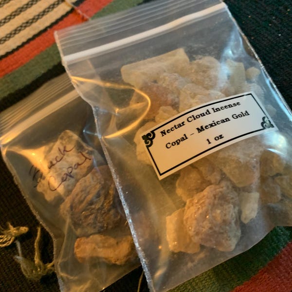 Mexican Gold Copal Resin: Sweet & Spicy Smudging Incense, Copal Oro - Etsy