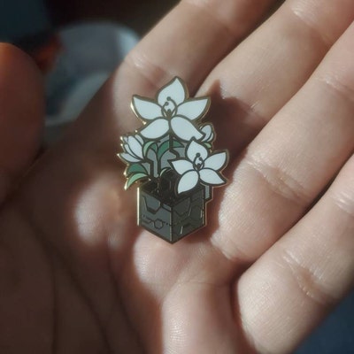 Nier: Automata enamel Pin - Etsy