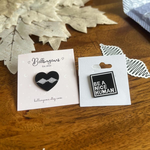 Arctic Monkeys Heart Enamel Pins. AM Soft Enamel Pin Badge Brooch Funny ...
