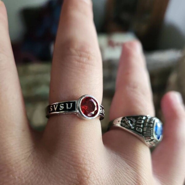 Customized Class Ring, College and High School Graduation Ring ...
