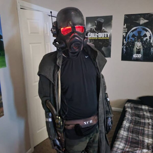 Handmade NCR Ranger Helmet: 3D Printed PLA, Cosplay Prop - Etsy