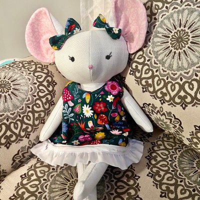 Mouse Sewing Pattern PDF make a Cloth Mouse Doll / Stuffed Animal Toy ...