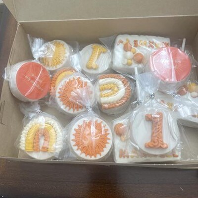 1DZ. Medical Themed Cake Pops. Nurse Cakepops. Doctor Cake Pops ...