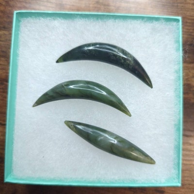 Gorilla Glass Solid Hive Cocoons 1/2 Inch or Larger Priced per Pair. - Etsy