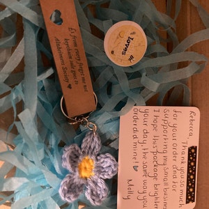 Handmade Crochet Forget Me Not Keychain Dementia & Alzheimers Awareness ...