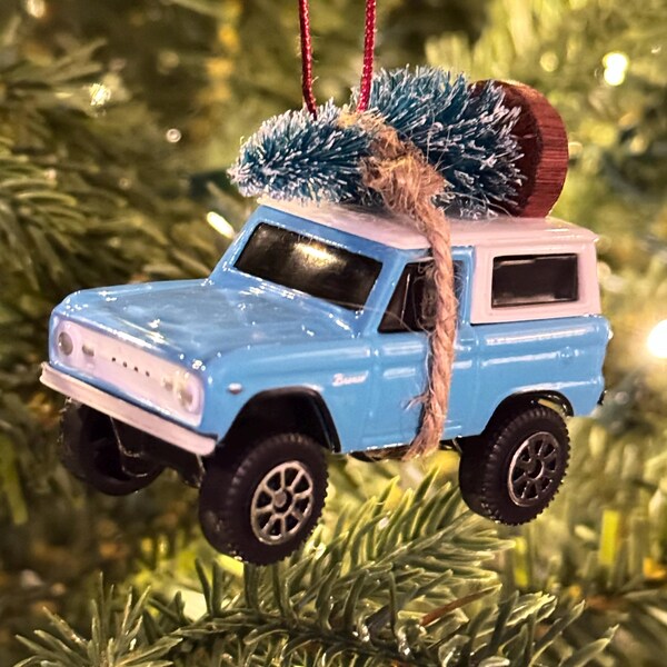 VHTF Rare Original 1966 Ford Bronco Carrying Christmas Tree Car ...