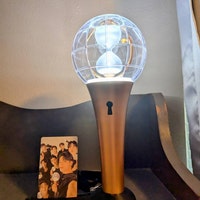 Kiss of Life KIOF Lightstick Stand - Etsy