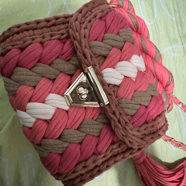 Crochet Raffia Oyster Shell Bag | Pearly Mussel Crossbody Bag | Knitted ...