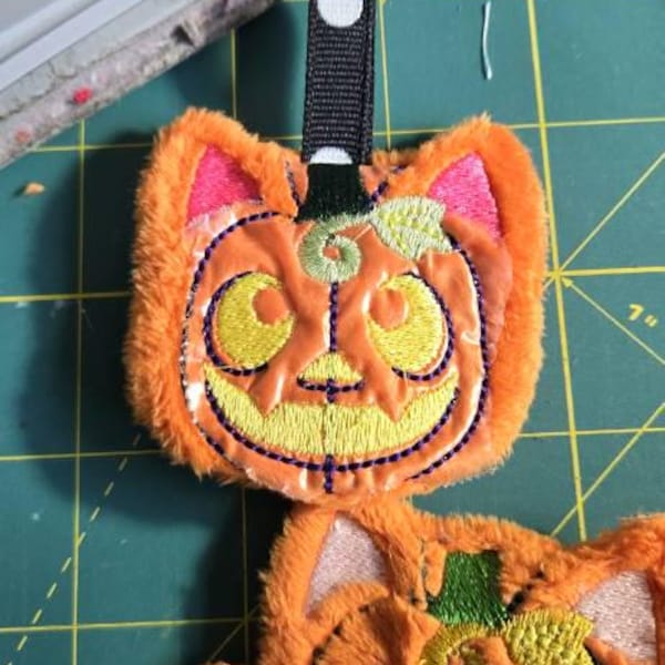 ITH Constellation Panther Plushie Embroidery Pattern | Adorable Stars ...