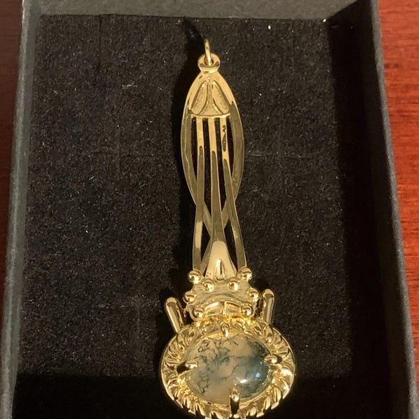 Rose's Necklace Worn During the Titanic Deck Stroll Amethyst and ...