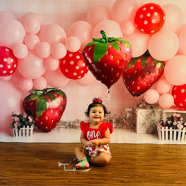 Berry Party - Printed Photography Backdrop - Strawberry Backdrop ...