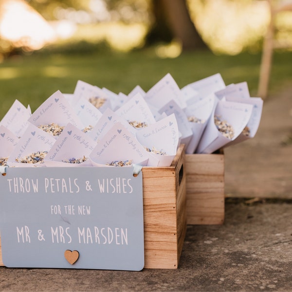 Floral Confetti Wedding Sign Venue Wedding Confetti Sign Mr & Mrs - Etsy