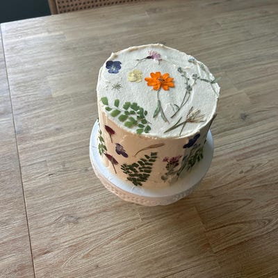 50 Pieces Food-safe Pressed Flowers Cake Decoration Flowers - Etsy