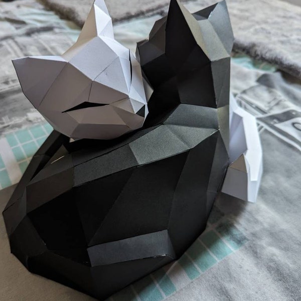 Yin & Yang Cats Papercraft, in PDF/JPG/SVG Format, Black and White Cats ...
