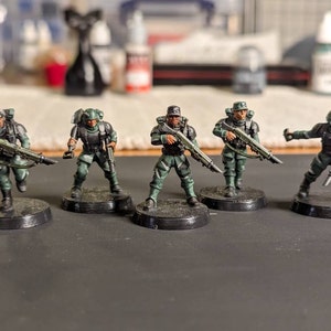 20 MRT Parade Caps Heads Set 003 - Etsy