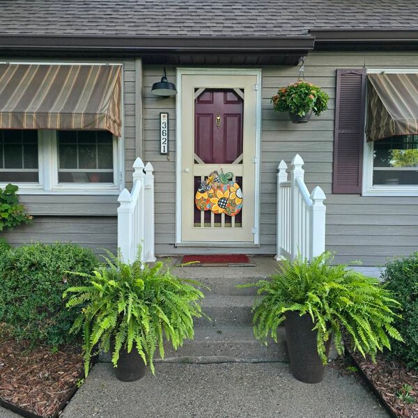 Birthday Flower Kraft Banner - Hand Painted Party Banners - Kraft Party ...