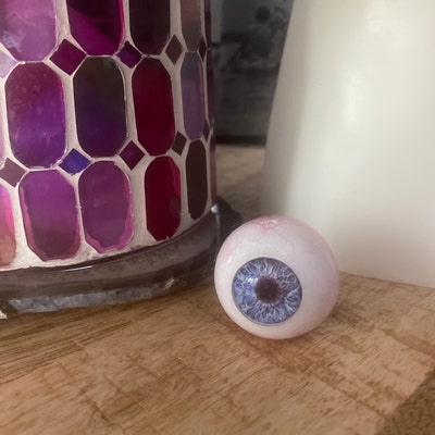 Complete Round Realistic Human Eyeball, Available in 6 Different Colors ...