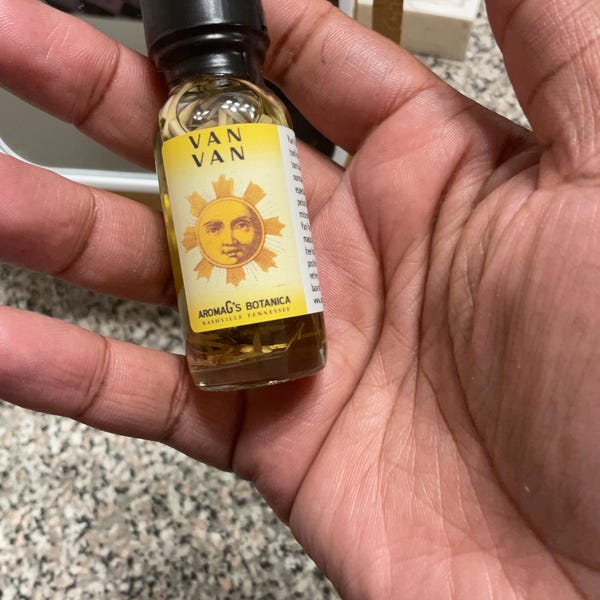 Queen Elizabeth Root Oil Orris Root Oil Hoodoo Oil Conjure Oil ...