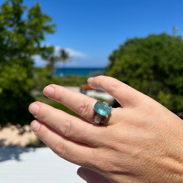 Large Intense Blue Lab Quartz in Sterling Silver Cocktail Ring 8.9ct ...