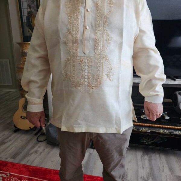 Authentic Barong Tagalog (designs May Vary, Please Check Sizes on ...