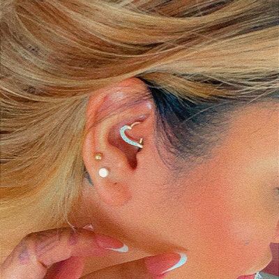 16G 14K Solid Gold Heart Shaped Daith Earrings/cartilage Earrings/daith ...