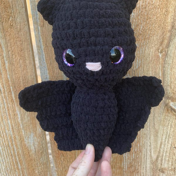 PATTERN: Plush Binx the Bat Pattern Amigurumi Chunky Bat Pattern Super ...