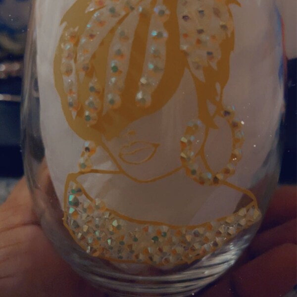 Edgy Diva Simone Vinyl Decal, Mug Decal, Wine Glass Decal, Decal ...