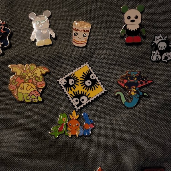 Poke Enamel Pins | Appletun, Applin, Dreepy, Drakloak, Dragapult ...