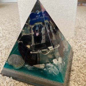 Pet Memorial Pyramid, Large, Resin Memorial, Dog/cat Ashes - Etsy