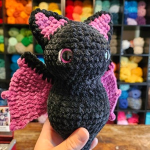 Crochet Amigurumi Bat Pattern Crochetgrove, Crochet Bat, Small Crochet ...