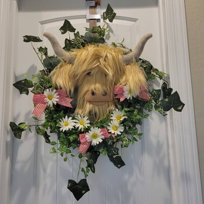 Highland Cow Wreath Attachment, Tan Cow Door Decor, Cow Wall Hanger ...