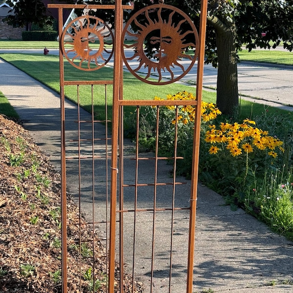 Brilliant Rays of the Sun With Moon...garden Trellis Plant Trellis ...