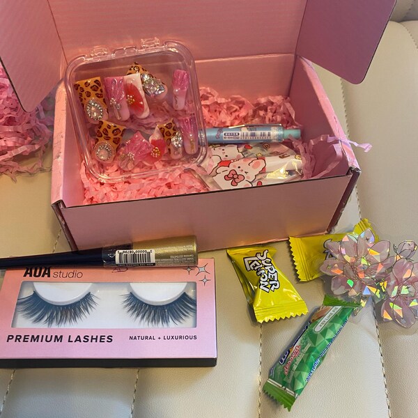 Luxury Press on Nail/beauty Box, Luxury Gift Box for Her, Birthday ...