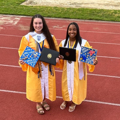 Exit Buddies, Graduation Cap Topper, Dory, 3D Photos, Graduation Topper ...